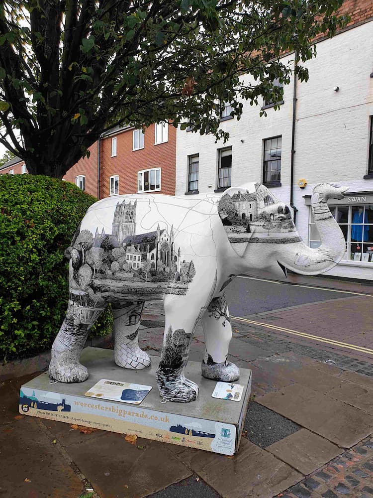 Worcester’s Fabulous Elephant Trail – Routes of Happiness